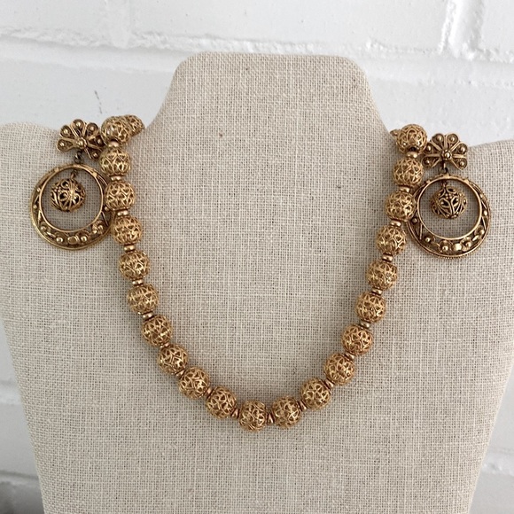 Monet | Jewelry | Monet Necklaceearrings Set Vintage Monet Gold Vintage ...